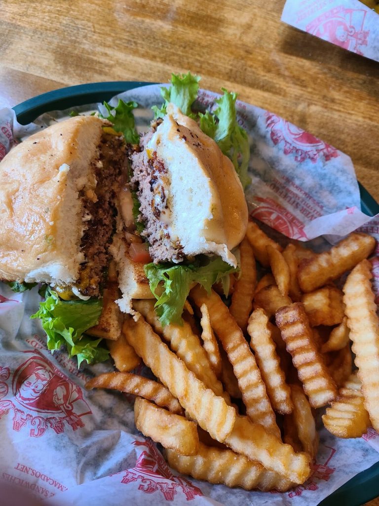 Macado's - LYH – Lynchburg Tourism