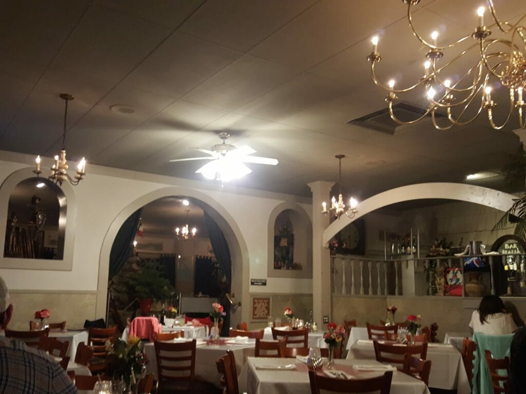Monte Carlo Restaurant - LYH – Lynchburg Tourism
