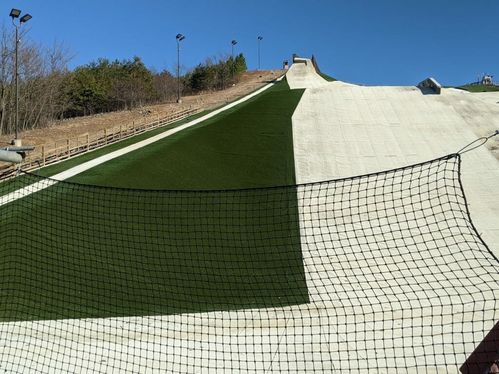 Liberty Mountain Snowflex Centre - LYH – Lynchburg Tourism