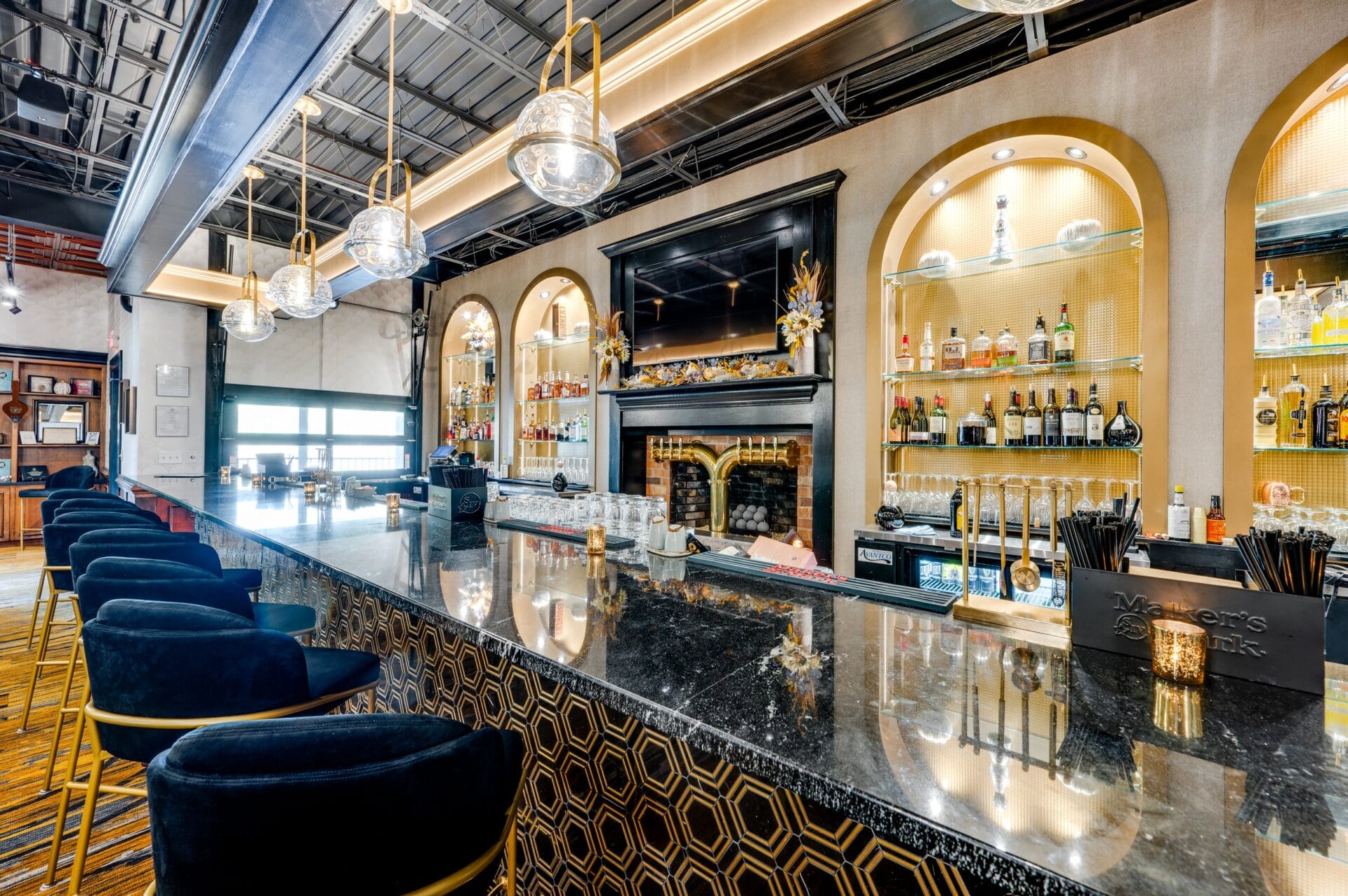 The Crown's Ember A Charcoal Grill - LYH – Lynchburg Tourism